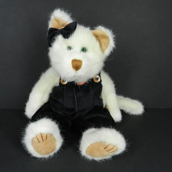Boyds Bears | Toys | 8598 Boyds Bears 1 Cat Millicent Cream Color Cat ...